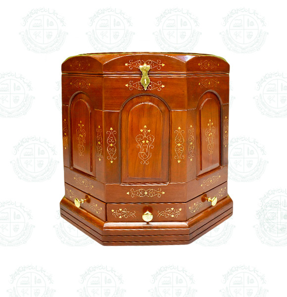 8 Corner Captain Box